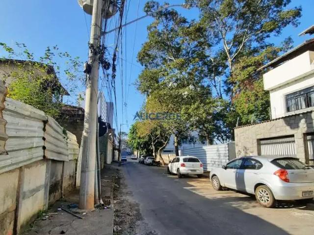 Terreno / Lote para Venda em Juiz de Fora/MG Granbery
