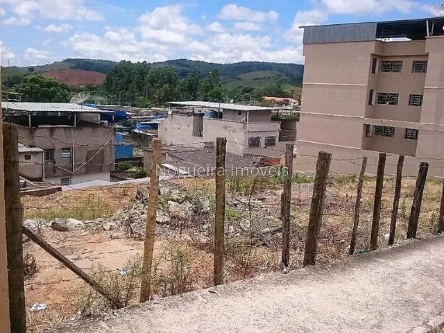 Terreno / Lote para Venda em Juiz de Fora/MG Nova Era