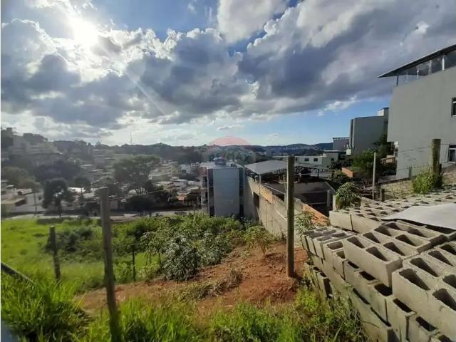 Terreno / Lote para Venda em Juiz de Fora/MG São Geraldo