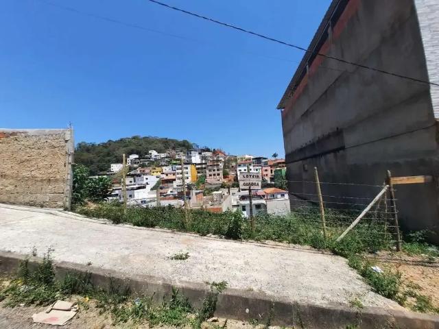 Terreno / Lote para Venda em Juiz de Fora/MG São Geraldo