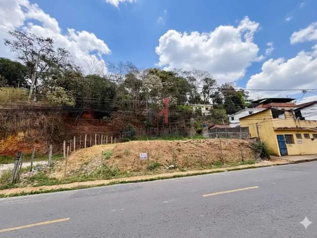Terreno / Lote para Venda em Juiz de Fora/MG São Pedro