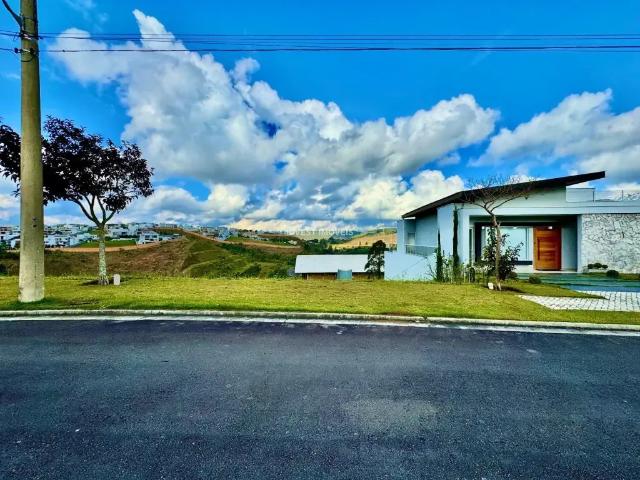 Terreno / Lote para Venda em Juiz de Fora/MG São Pedro
