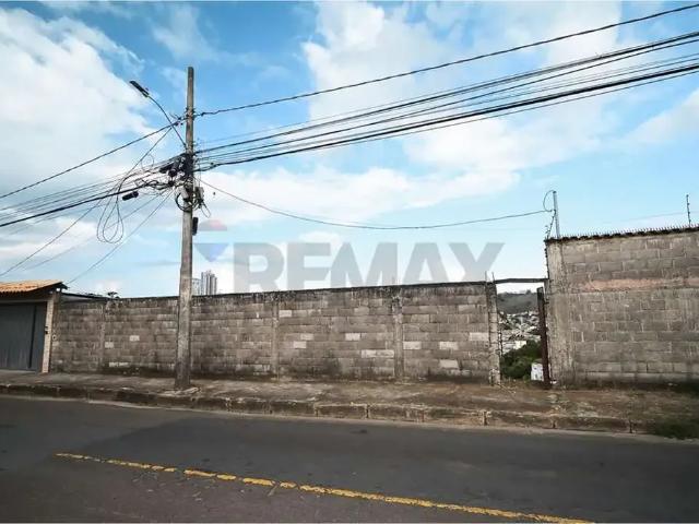 Terreno / Lote para Venda em Juiz de Fora/MG Santa Luzia