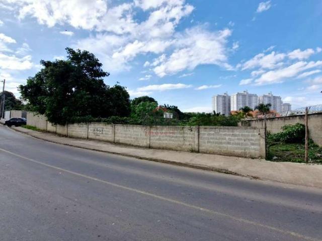 Terreno / Lote para Venda em Juiz de Fora/MG Spina Ville II