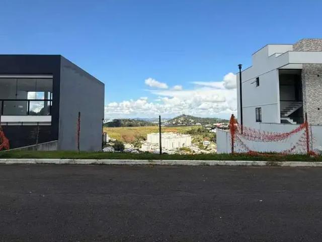 Terreno / Lote para Venda em Juiz de Fora/MG Spina Ville II