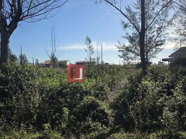 Terreno / Lote para Venda em Laguna/SC Balneário Praia do Sol
