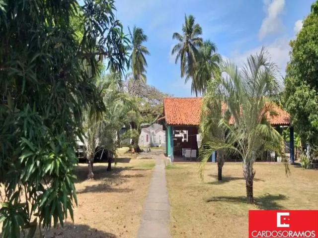 Terreno / Lote para Venda em Lauro de Freitas/BA Estrada do Coco