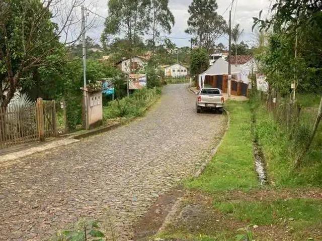 Terreno / Lote para Venda em Lavras Novas/MG Centro
