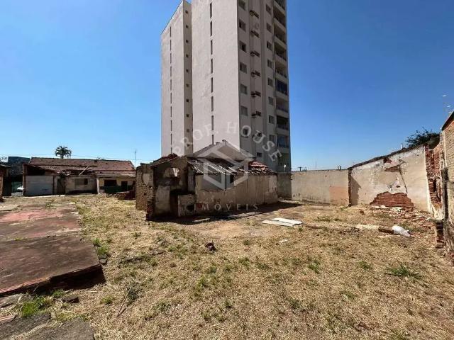 Terreno / Lote para Venda em Limeira/SP Centro