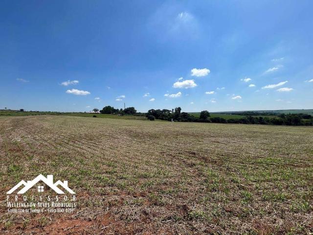 Terreno / Lote para Venda em Limeira/SP Bairro do Pinhal