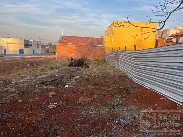 Terreno / Lote para Venda em Limeira/SP Jardim Cidade Universitária I