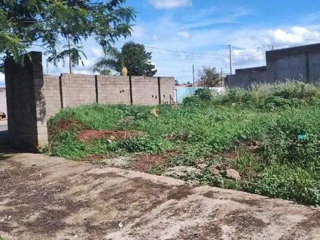 Terreno / Lote para Venda em Limeira/SP Residencial Palmeira Real