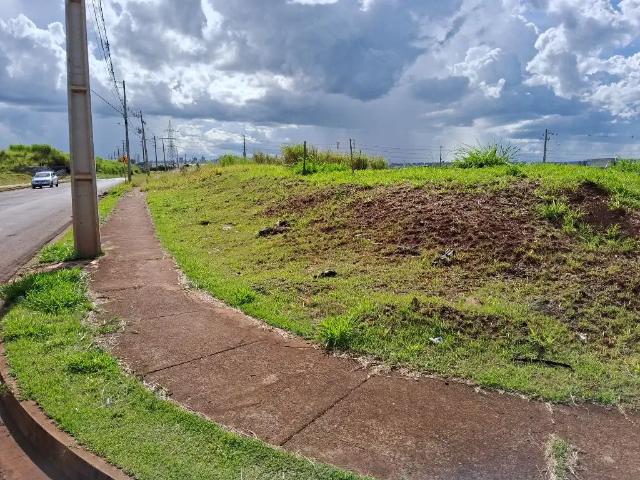 Terreno / Lote para Venda em Londrina/PR Marumbi