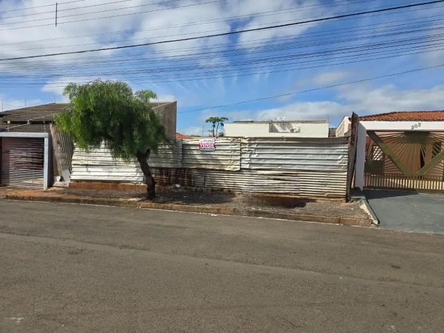 Terreno / Lote para Venda em Londrina/PR Monte Belo