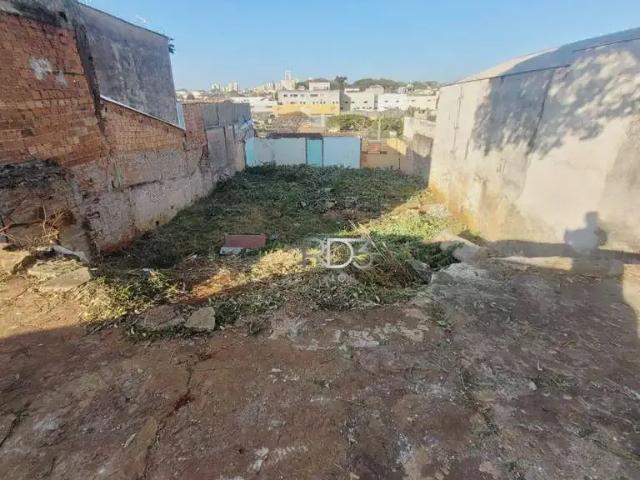 Terreno / Lote para Venda em Londrina/PR Califórnia