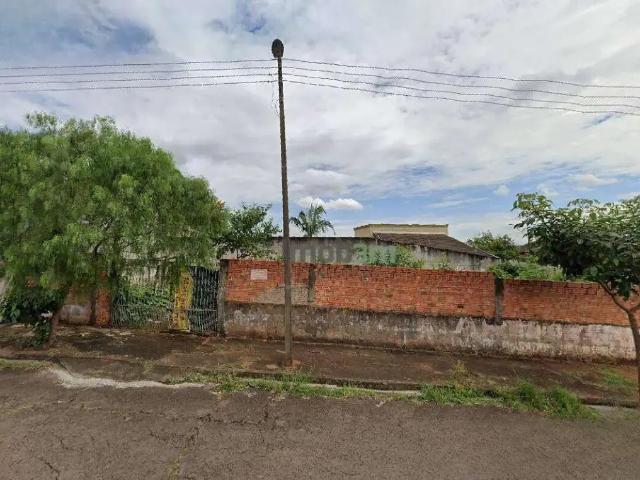 Terreno / Lote para Venda em Londrina/PR Califórnia
