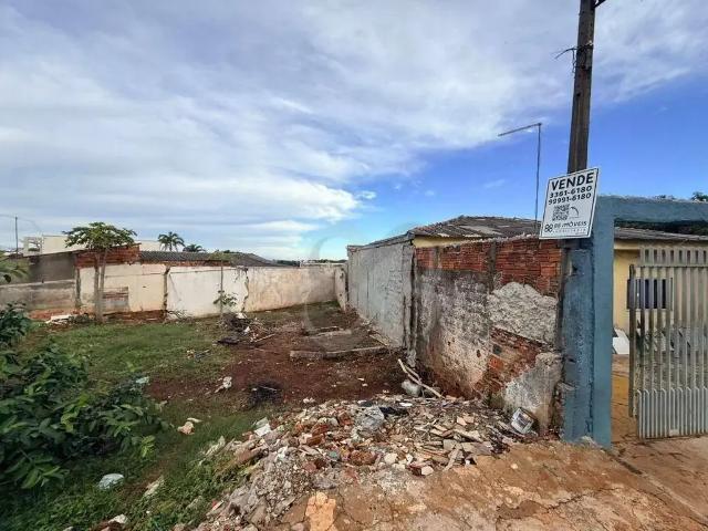 Terreno / Lote para Venda em Londrina/PR Califórnia
