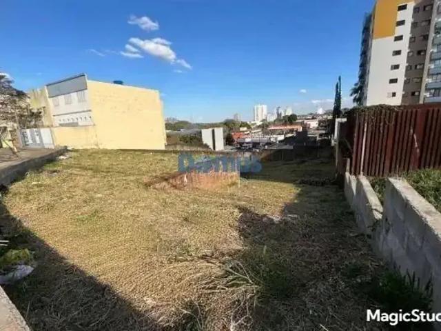 Terreno / Lote para Venda em Londrina/PR Centro