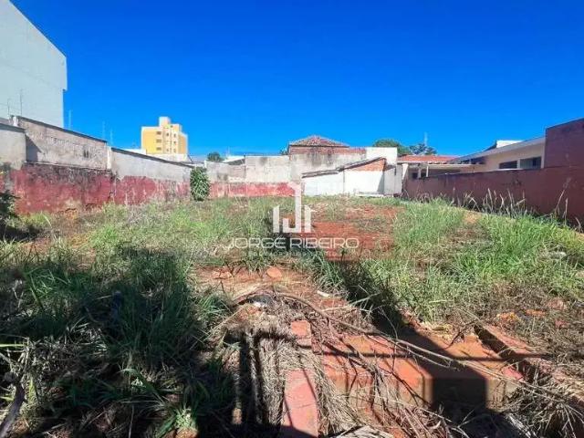 Terreno / Lote para Venda em Londrina/PR Centro