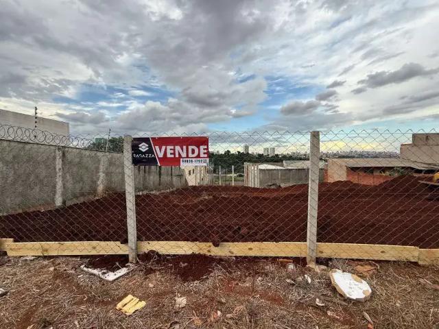 Terreno / Lote para Venda em Londrina/PR Colúmbia