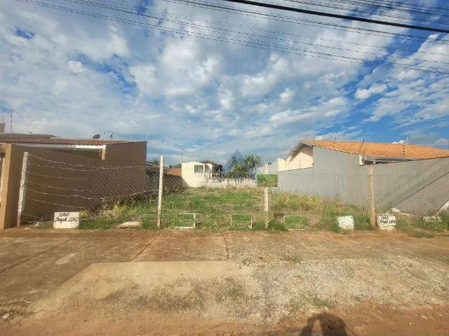 Terreno / Lote para Venda em Londrina/PR Colúmbia