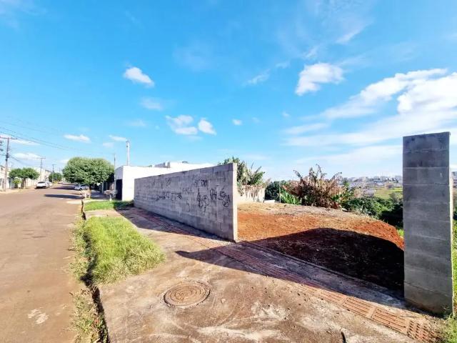 Terreno / Lote para Venda em Londrina/PR Colúmbia