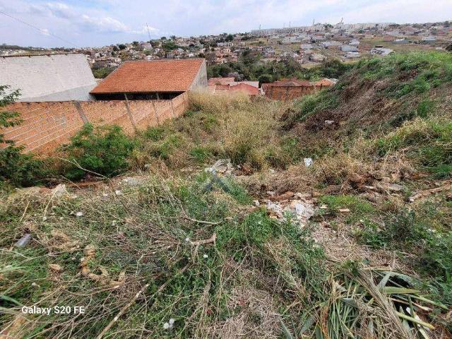 Terreno / Lote para Venda em Londrina/PR Colúmbia