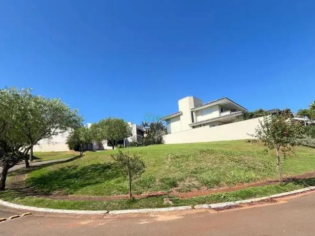Terreno / Lote para Venda em Londrina/PR Condomínio Royal Forest