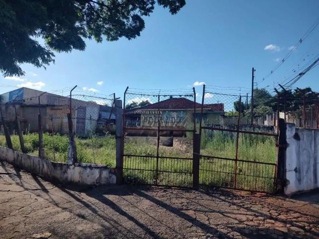 Terreno / Lote para Venda em Londrina/PR Conjunto Café