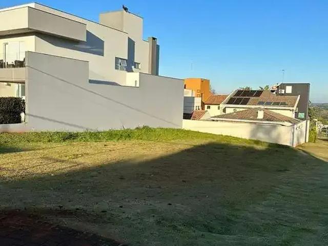 Terreno / Lote para Venda em Londrina/PR Esperança