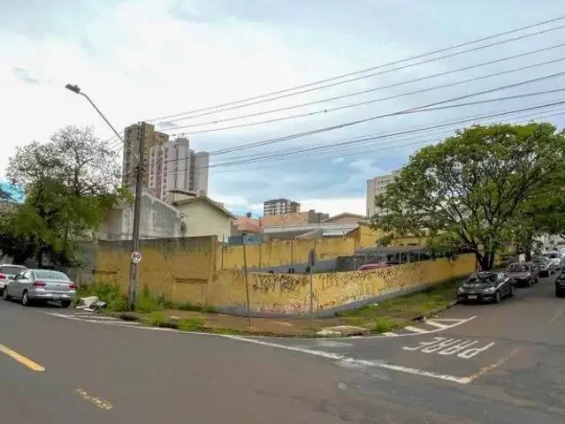 Terreno / Lote para Venda em Londrina/PR Jardim América