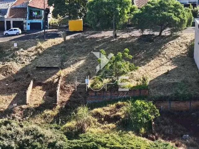 Terreno / Lote para Venda em Londrina/PR Jardim Colúmbia D