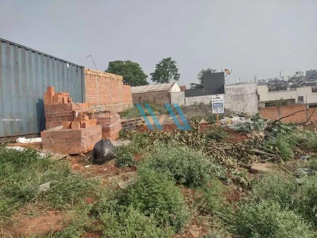 Terreno / Lote para Venda em Londrina/PR Jardim Colúmbia D