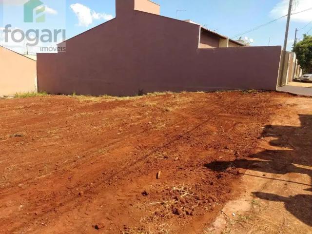 Terreno / Lote para Venda em Londrina/PR Jardim da Luz