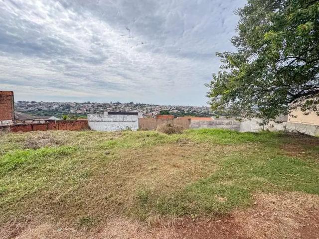 Terreno / Lote para Venda em Londrina/PR Jardim Olímpico