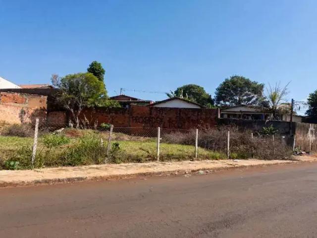 Terreno / Lote para Venda em Londrina/PR Leonor