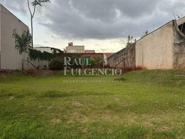 Terreno / Lote para Venda em Londrina/PR Parque Residencial Alcântara