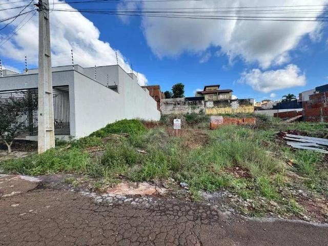 Terreno / Lote para Venda em Londrina/PR Portal de Versalhes 1