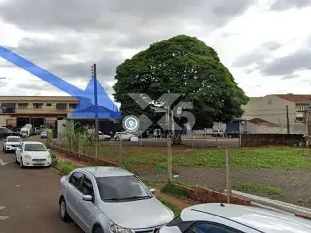 Terreno / Lote para Venda em Londrina/PR Vila Casoni
