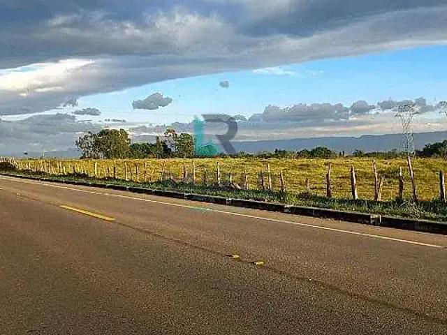 Terreno / Lote para Venda em Lorena/SP Centro