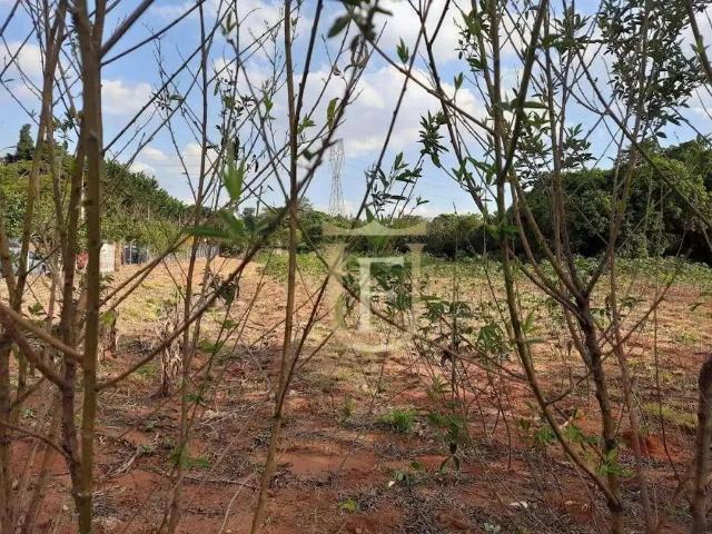 Terreno / Lote para Venda em Louveira/SP Leitão