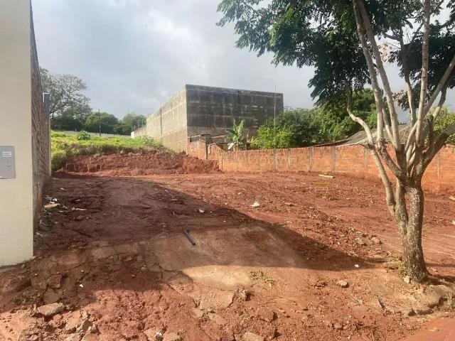 Terreno / Lote para Venda em Mandaguaçu/PR Centro