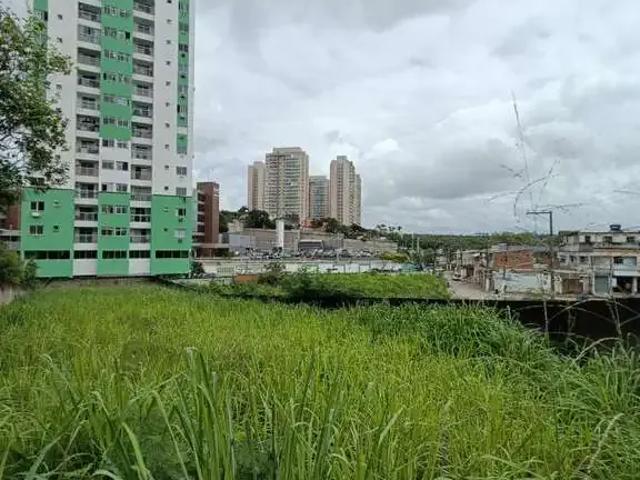 Terreno / Lote para Venda em Macaé/RJ Glória