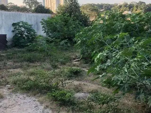 Terreno / Lote para Venda em Macaé/RJ Glória
