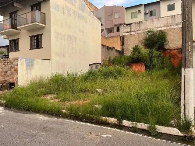 Terreno / Lote para Venda em Macaé/RJ Glória