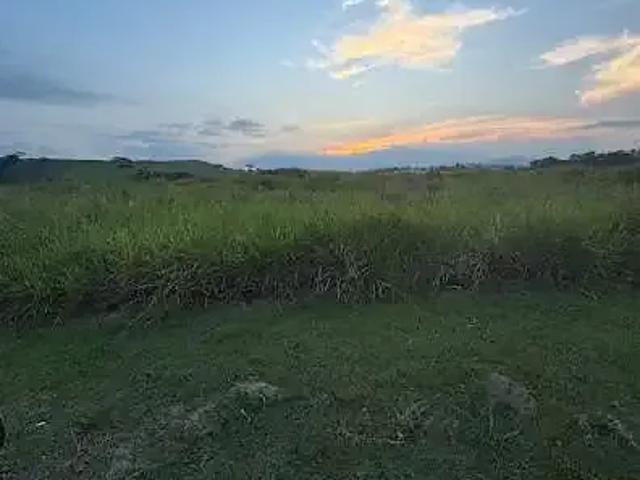 Terreno / Lote para Venda em Macaé/RJ Horto