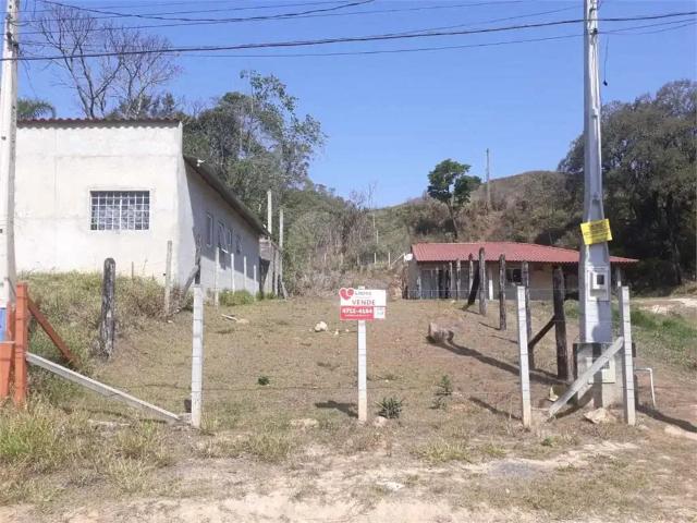 Terreno / Lote para Venda em Mairinque/SP Marmeleiro