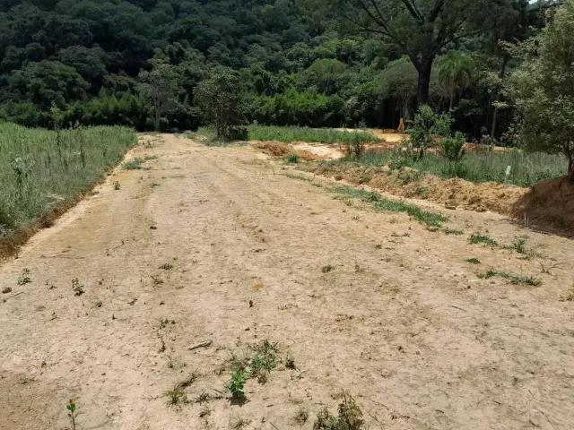 Terreno / Lote para Venda em Mairinque/SP Pitangueiras