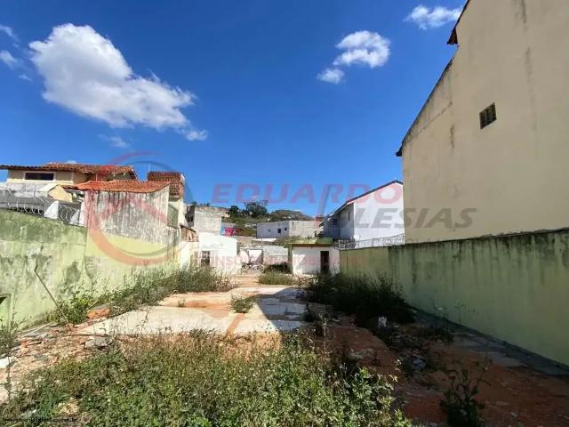 Terreno / Lote para Venda em Mairiporã/SP Centro