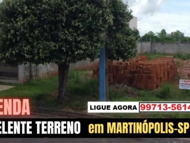 Terreno / Lote para Venda em Martinópolis/SP Jardim O Pioneiro
